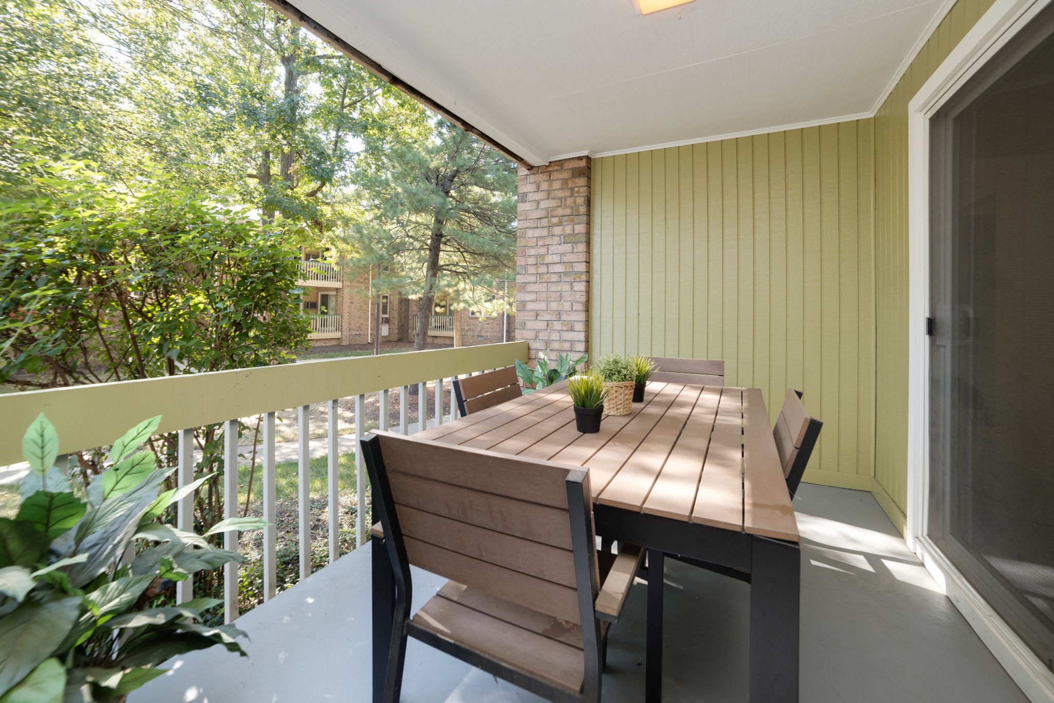 View Photos | Colony Oaks