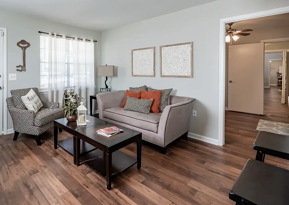 View Photos | Oakview Apartments