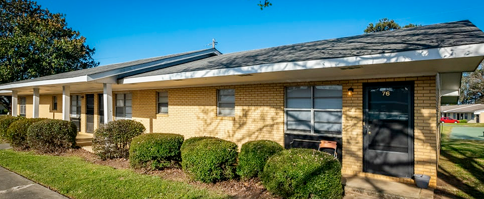 View Photos | Oakview Apartments