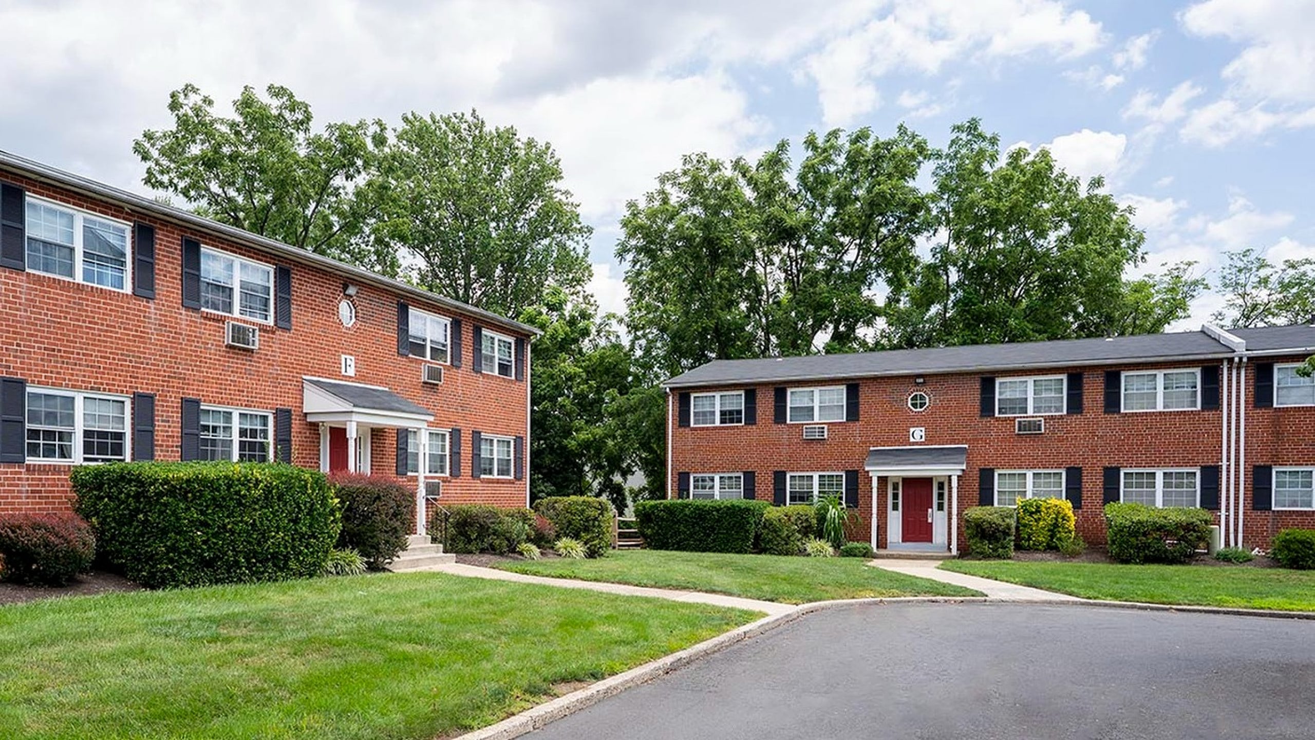 Madison Court | Authentication