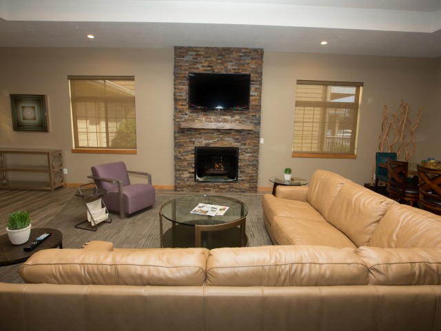 Apartment Complex in Sioux Falls, SD | Foxmoor Apartments