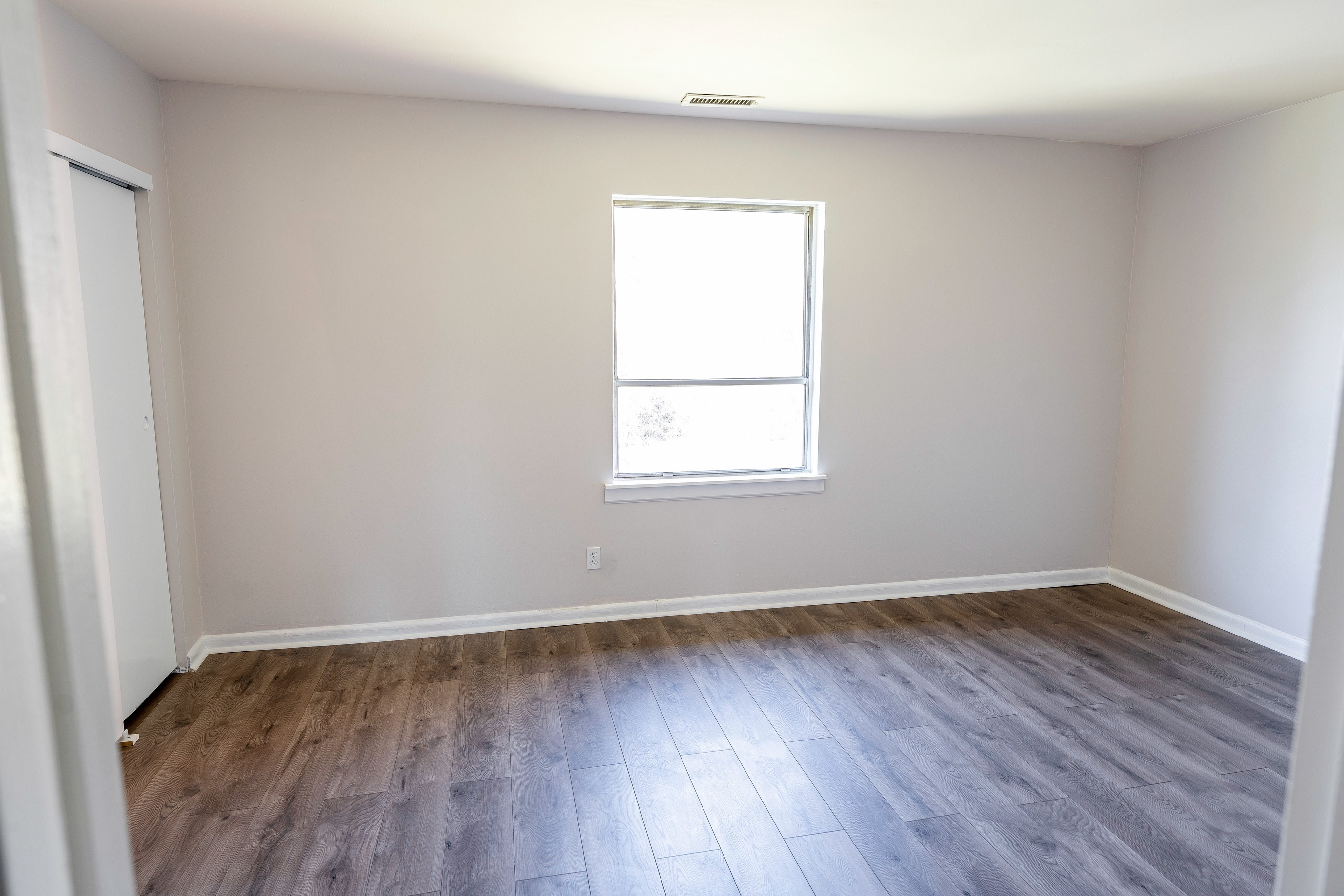 View Photos | Woodcrest Village