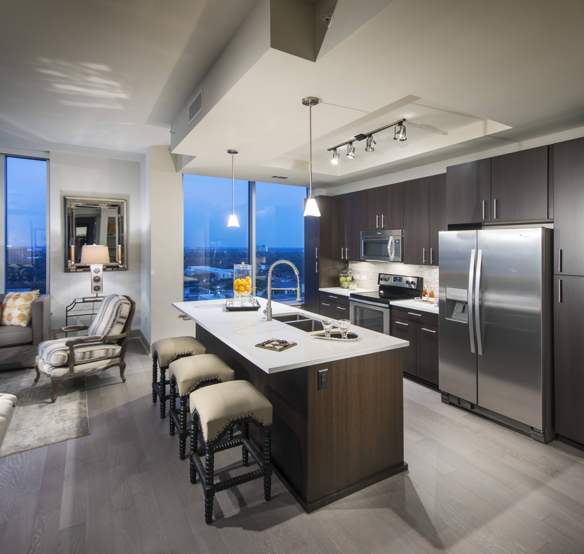 Best Luxury Apartments Houston Galleria | Hanover Post Oak