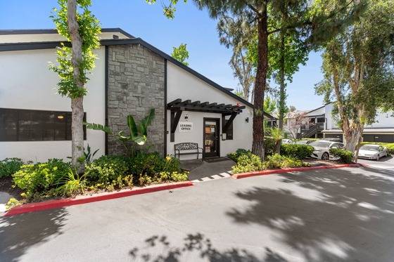 Pet Friendly Apartments In Alpine CA | ReNew Summit