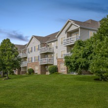 Riverwood Apartments | Apartments In Kenosha, WI