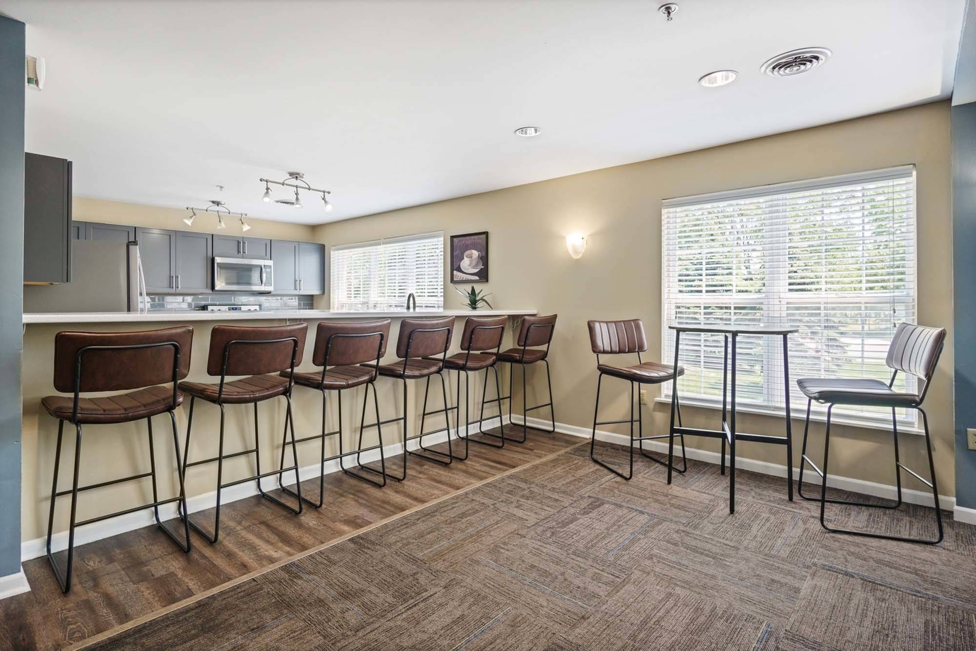 Photo Gallery & Tour | Barrington Place Apartments