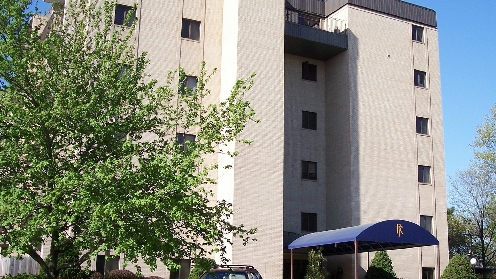 Regency Tower | Apartments In Springfield, MO