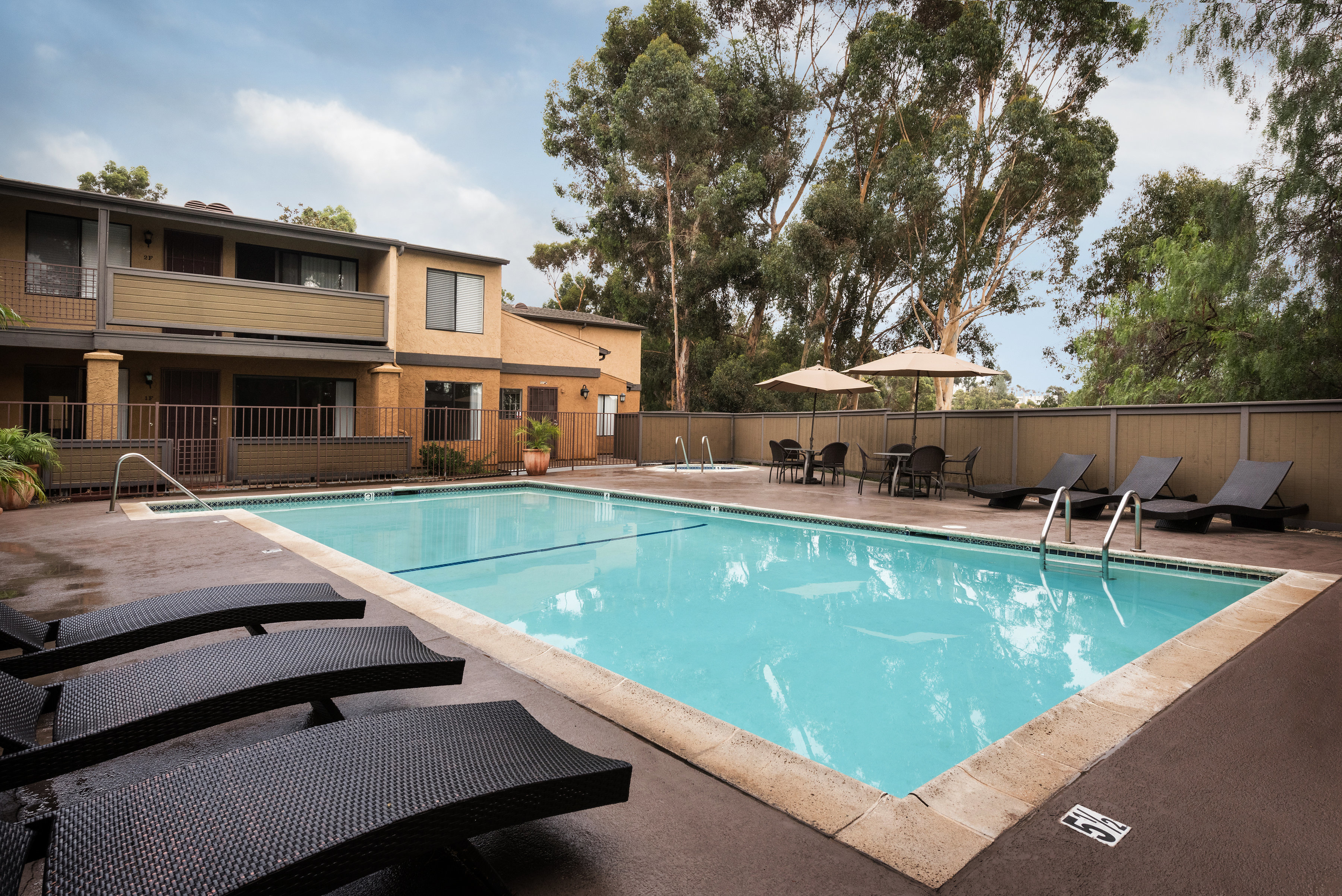 Elan Scripps Terrace Apartment Homes | San Diego, CA