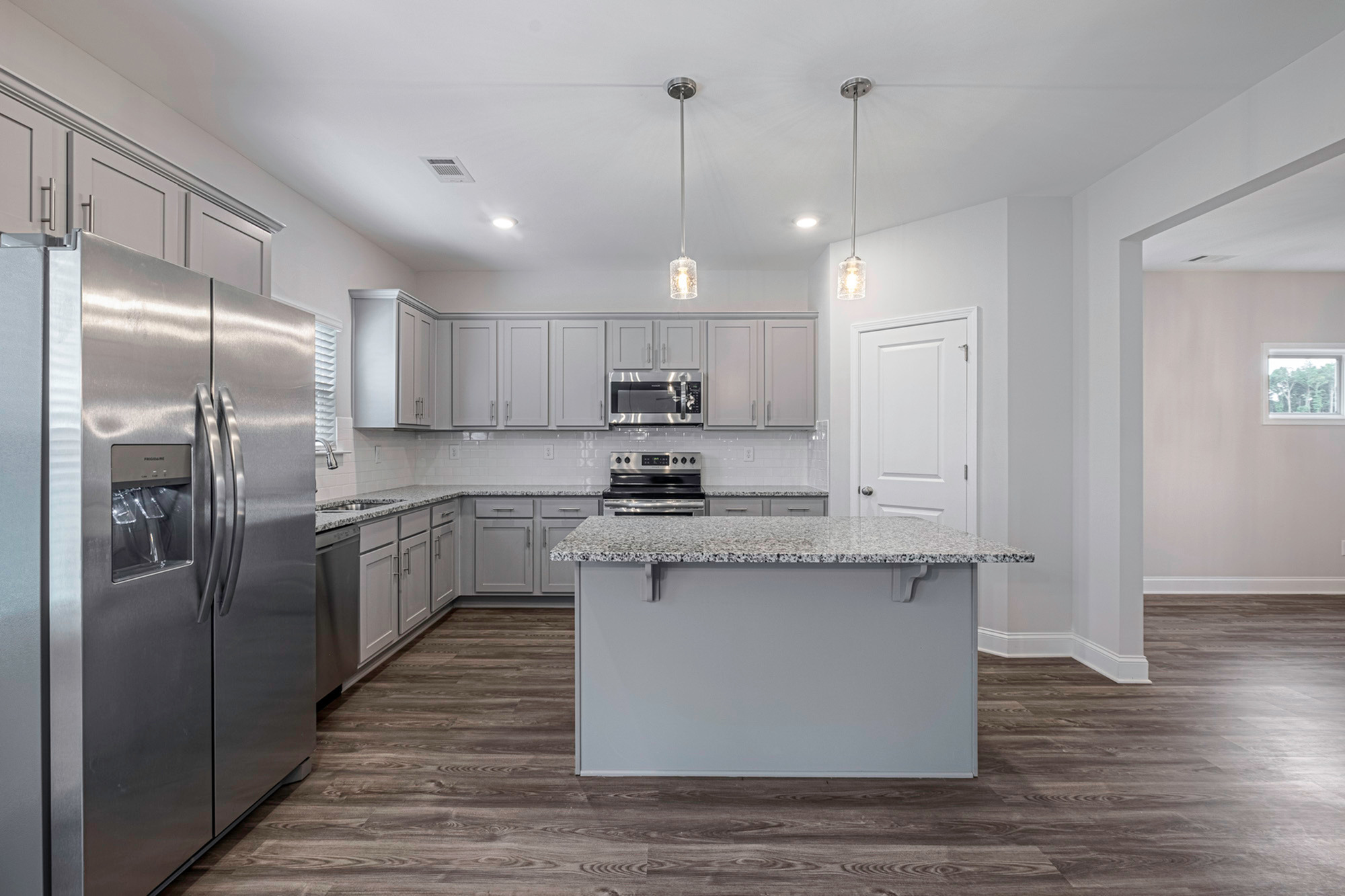 View Photos & Take A Virtual Tour | Enclave at Oak Ridge