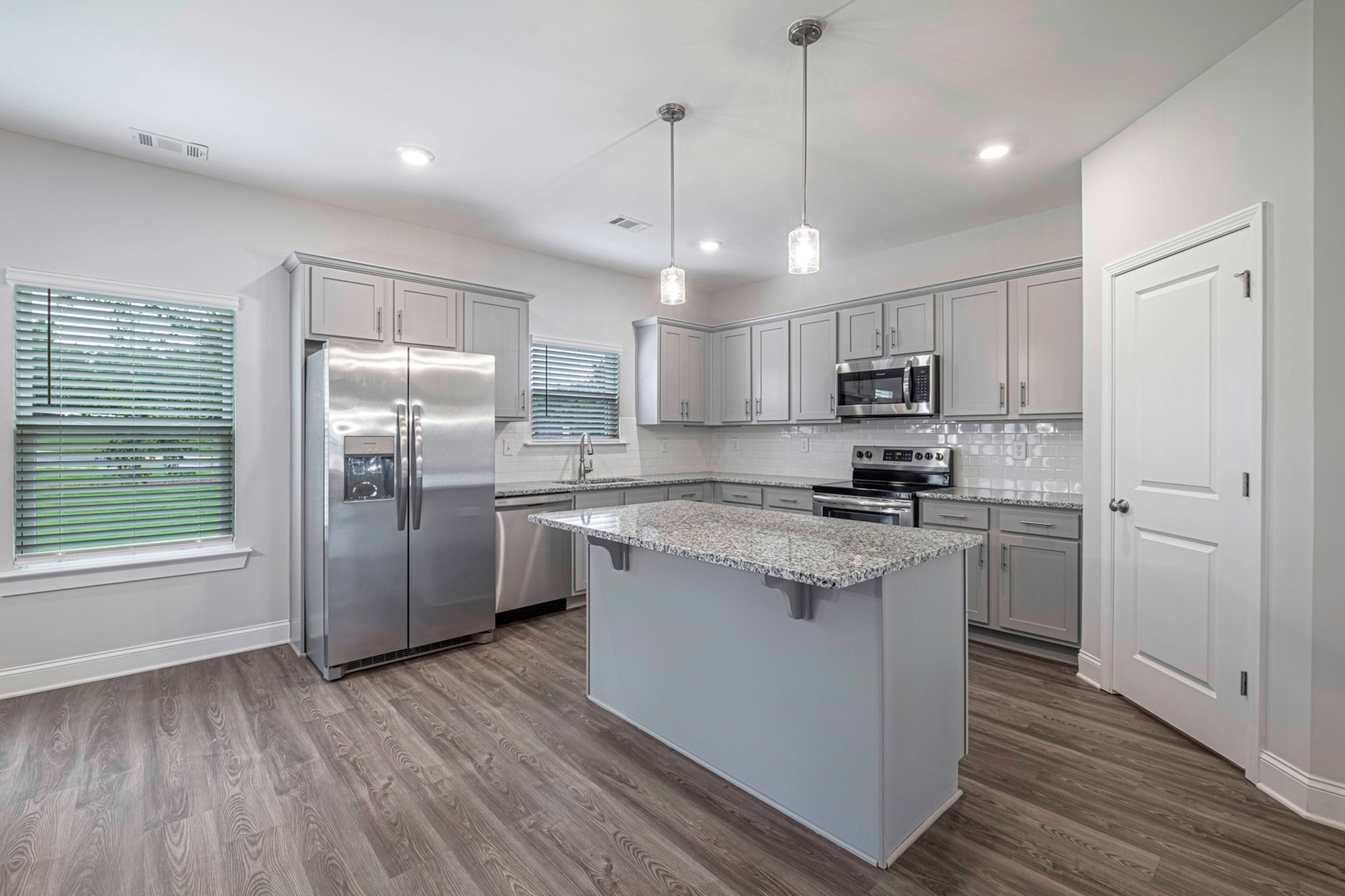 View Photos & Take A Virtual Tour | Enclave at Oak Ridge