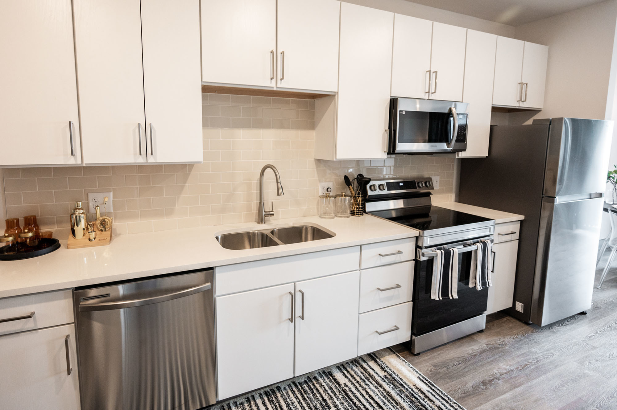 View Photos & Take A Virtual Tour | Castleberry Park