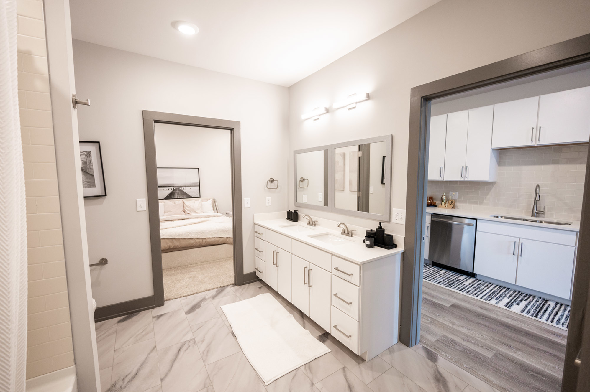 View Photos & Take A Virtual Tour | Castleberry Park