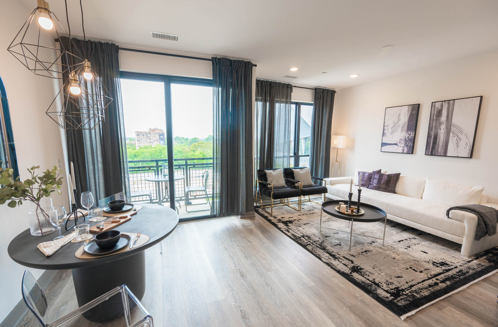 View Photos & Take A Virtual Tour | Castleberry Park