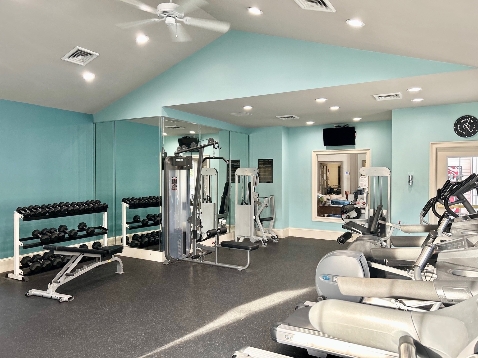 View Photos & Take A Virtual Tour | Varia at Oakcrest