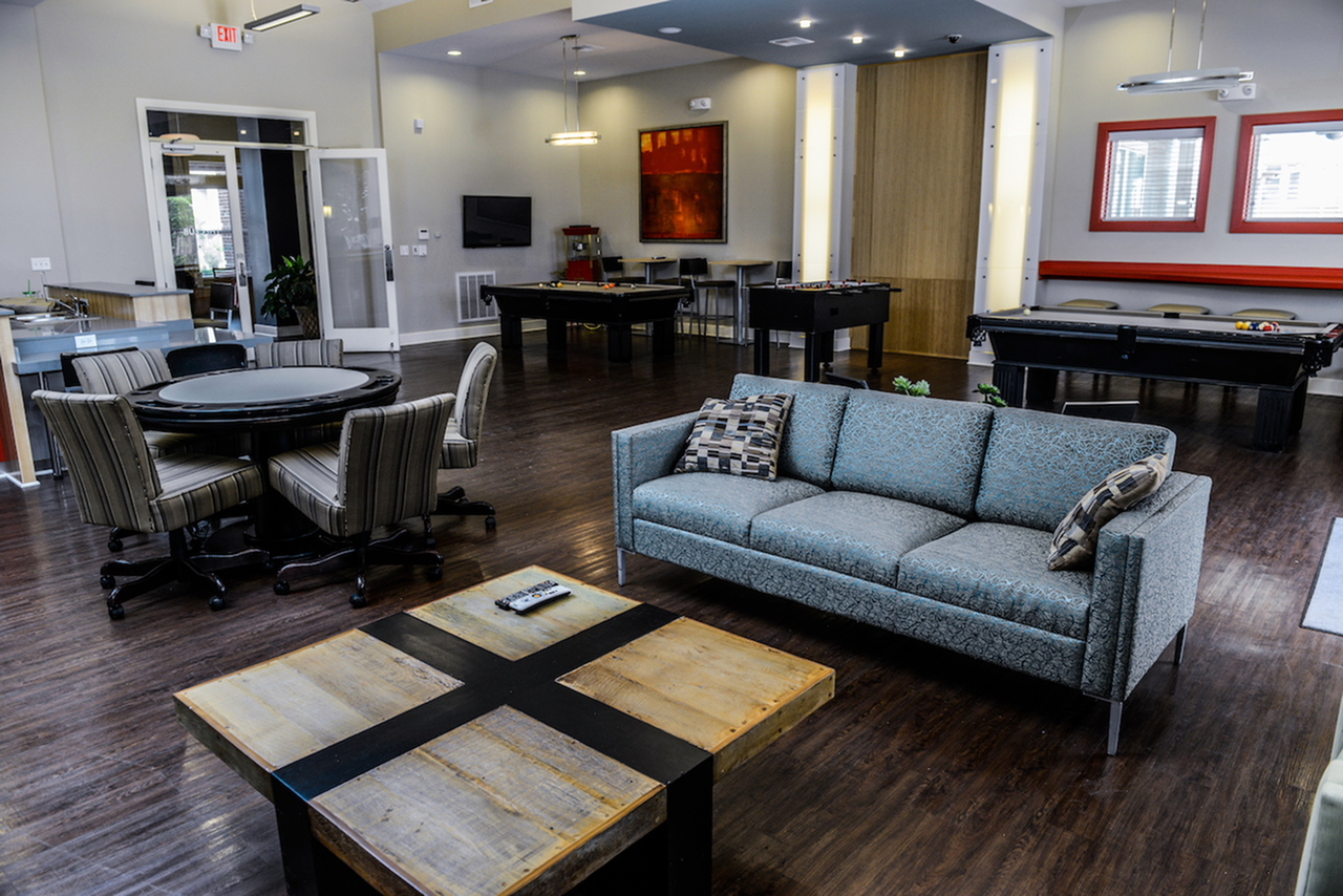 View Photos & Take A Virtual Tour | Independence Place Prince George